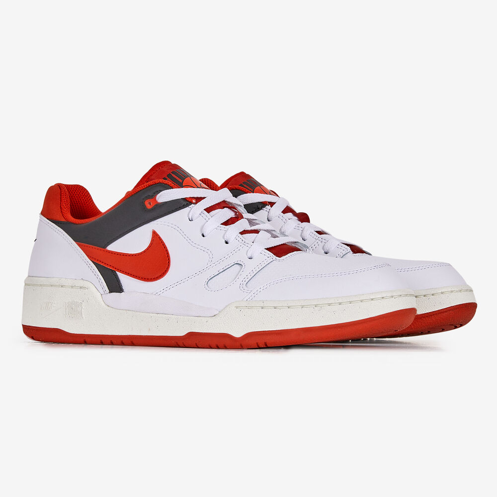 NIKE FULL FORCE LOW WIT/ROOD - SNEAKERS HEREN | Courir.com
