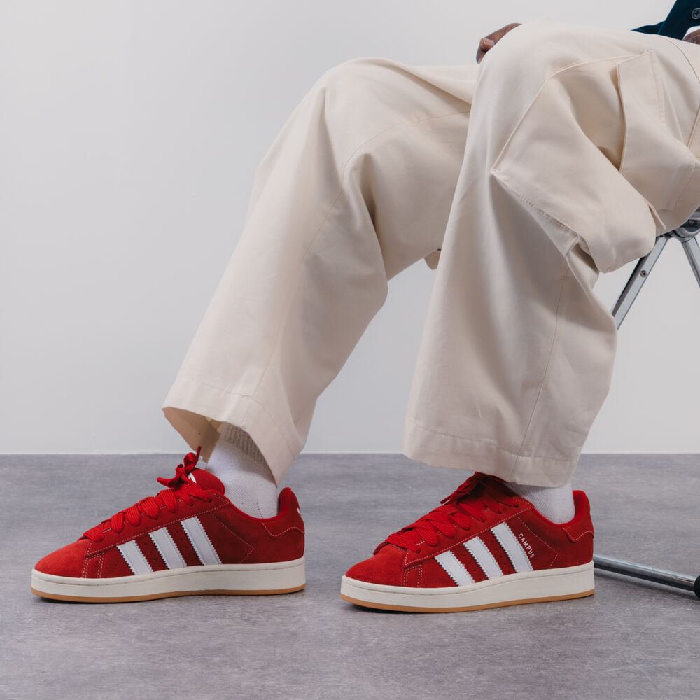 ADIDAS ORIGINALS CAMPUS 00s ROUGE ROUGE/BEIGE - SNEAKERS HEREN | Courir.nl