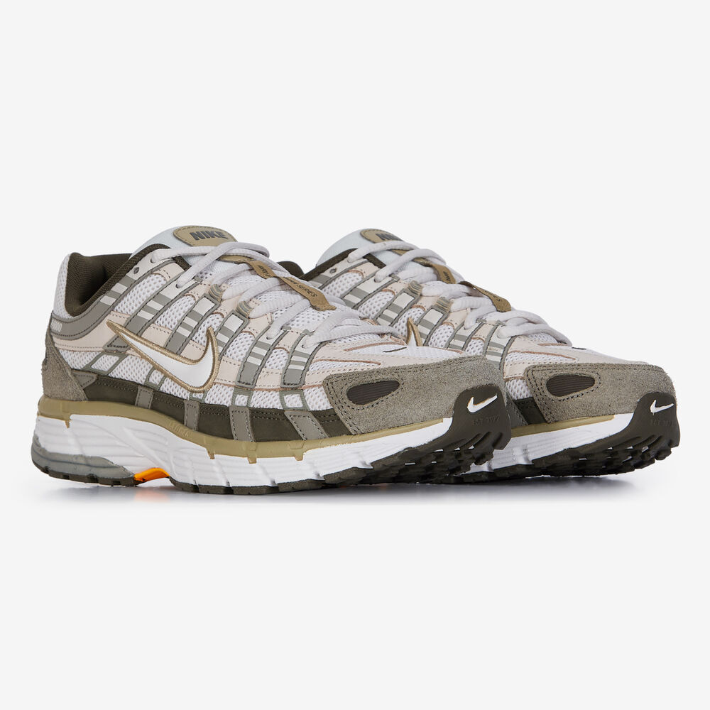 NIKE P-6000 BEIGE/KHAKI - SNEAKERS HEREN | Courir.nl